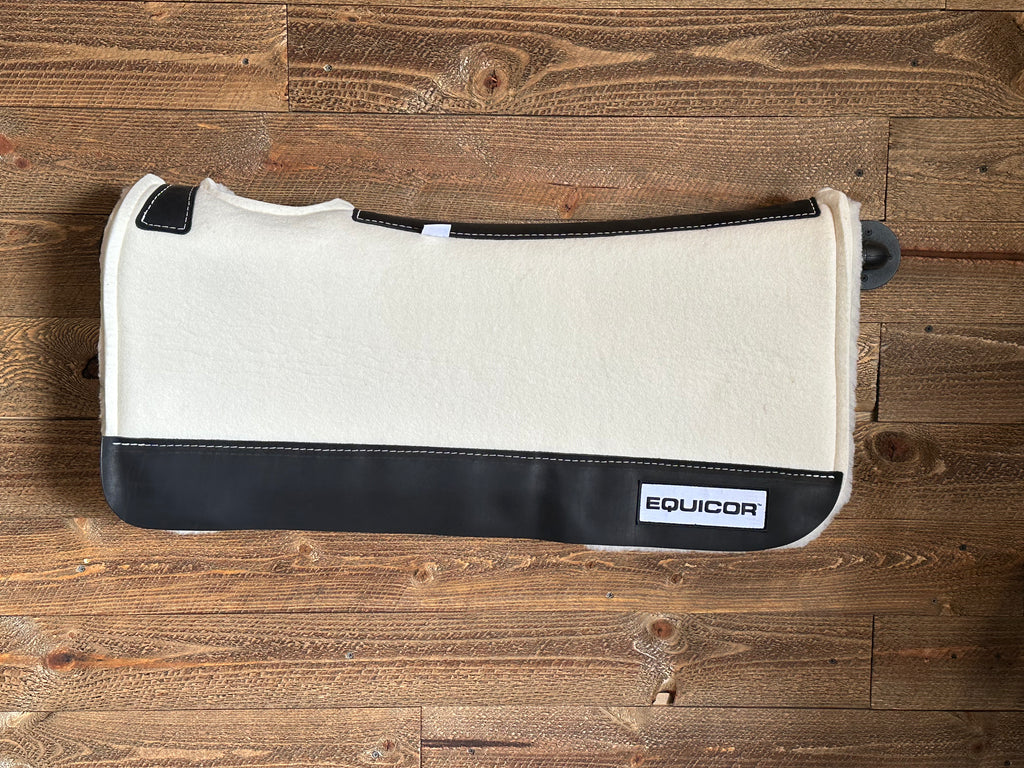 EQUICOR 29"X30" Premium Wool Pad - Fleece Bottom