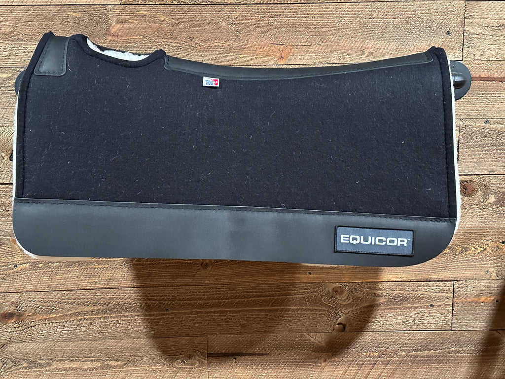 EQUICOR 31"x32" Blackout Premium Wool Saddle Pad - Fleece Bottom